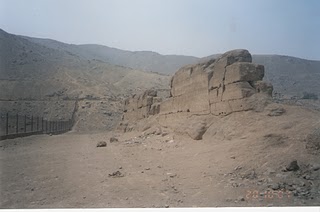 POR LA HISTORIA DE SAN JUAN DE LURIGANCHO: Huaca Mangomarca