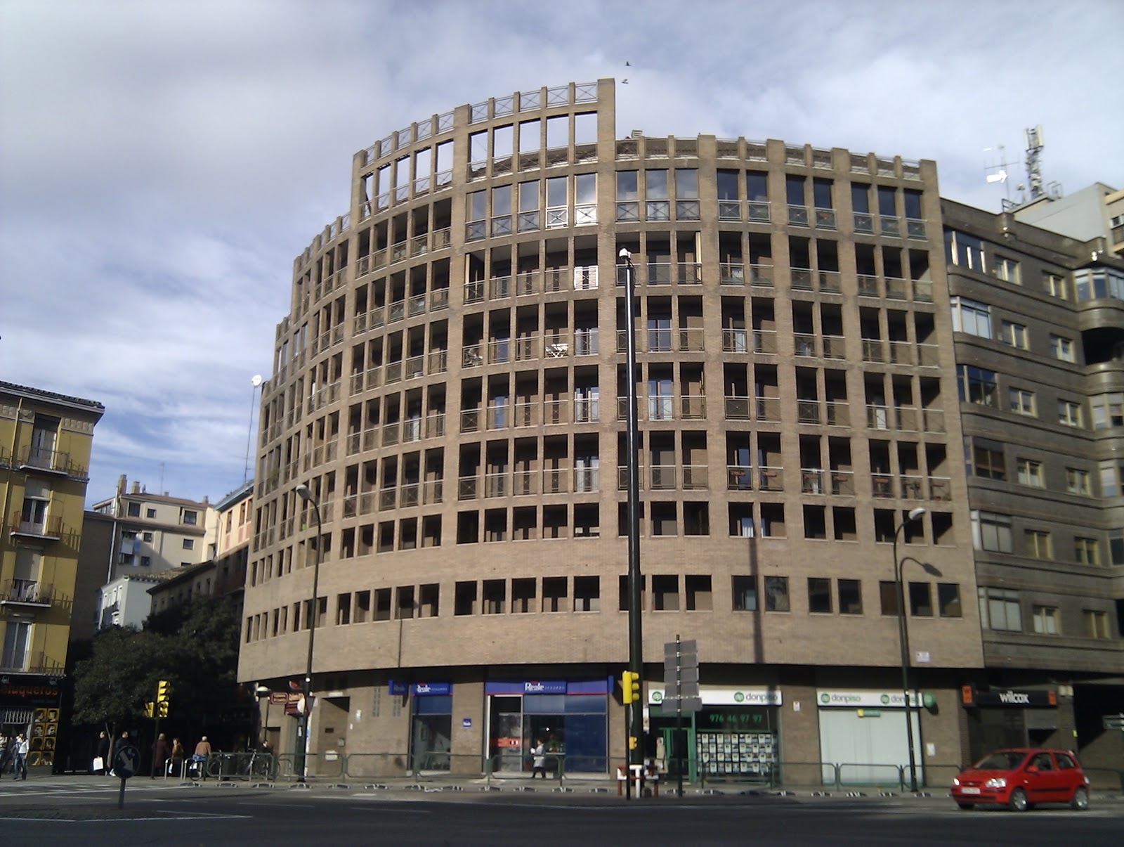 El blog de Fernando: ¿Cuál es este edificio?