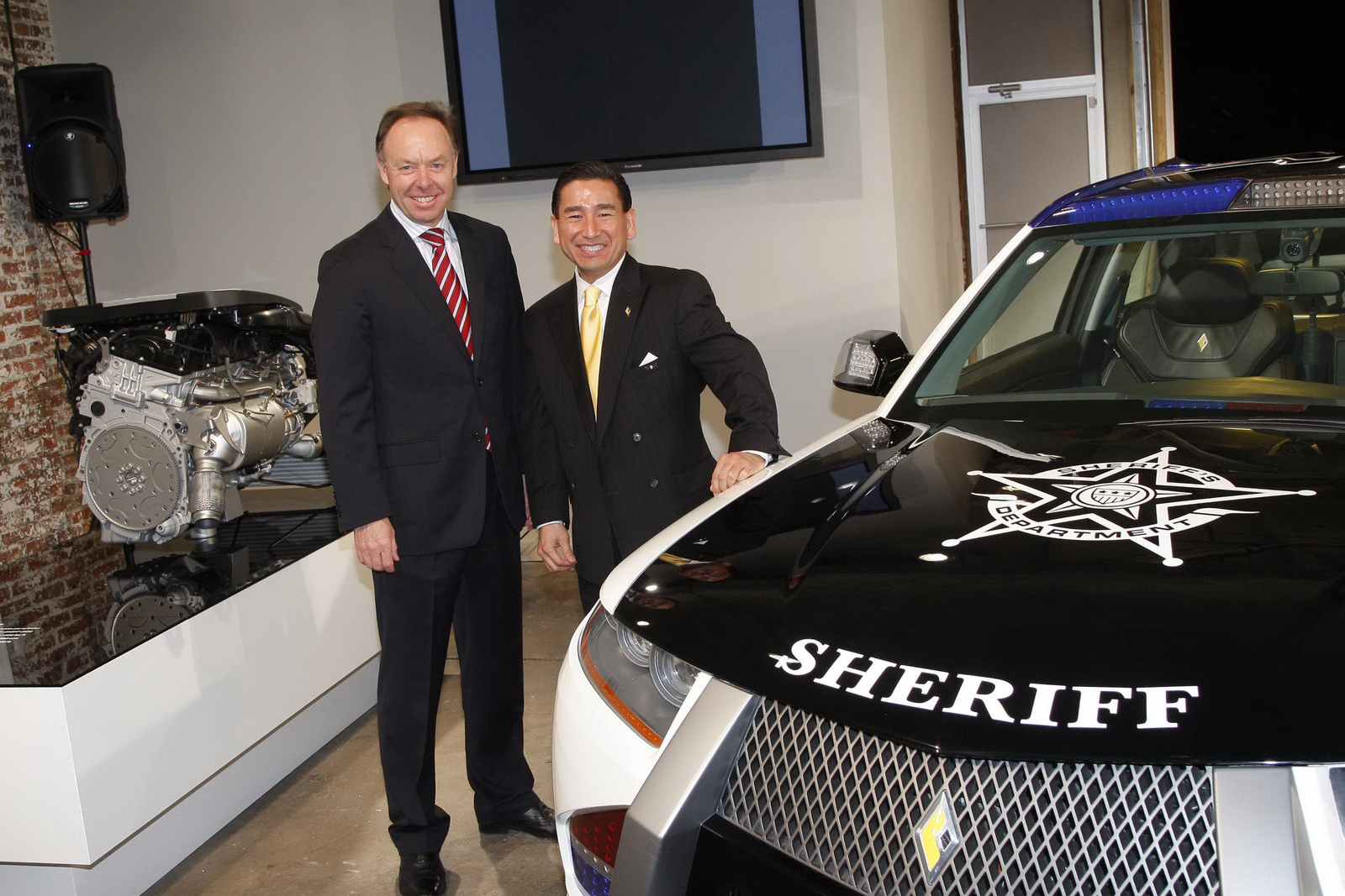 World Concept Cars: Carbon Motors' E7 Police Car gets BMW Turbo Diesel ...