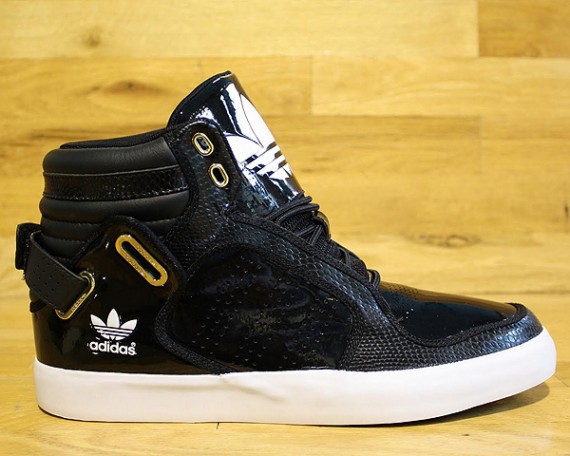 space monkye: ∆didas Originals ∆di-Rise Mid | ∆vailable Now