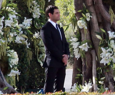 Yours Moment: Celebrity Wedding: The Bachelor Jason & Molly Mesnick Wedding