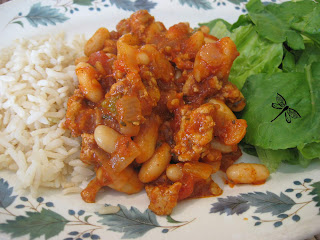 Libellule et ses spatules: Chili dinde et haricots blancs