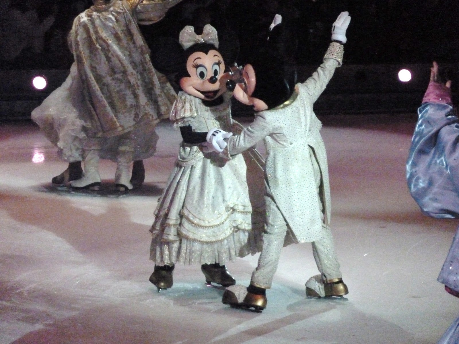 FREE IS MY LIFE: REVIEW: "Disney on Ice Presents: Princess Classics" at ...