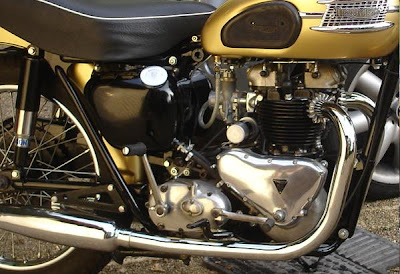 Mad Sunday Survivor : alma caferacer clubman ton-up y TT desde Triumph ...