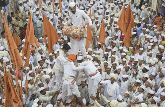 Devotional Journey – Pandharichi Wari – iSachin