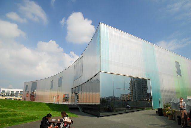 we can always dream: LABAN SCHOOL