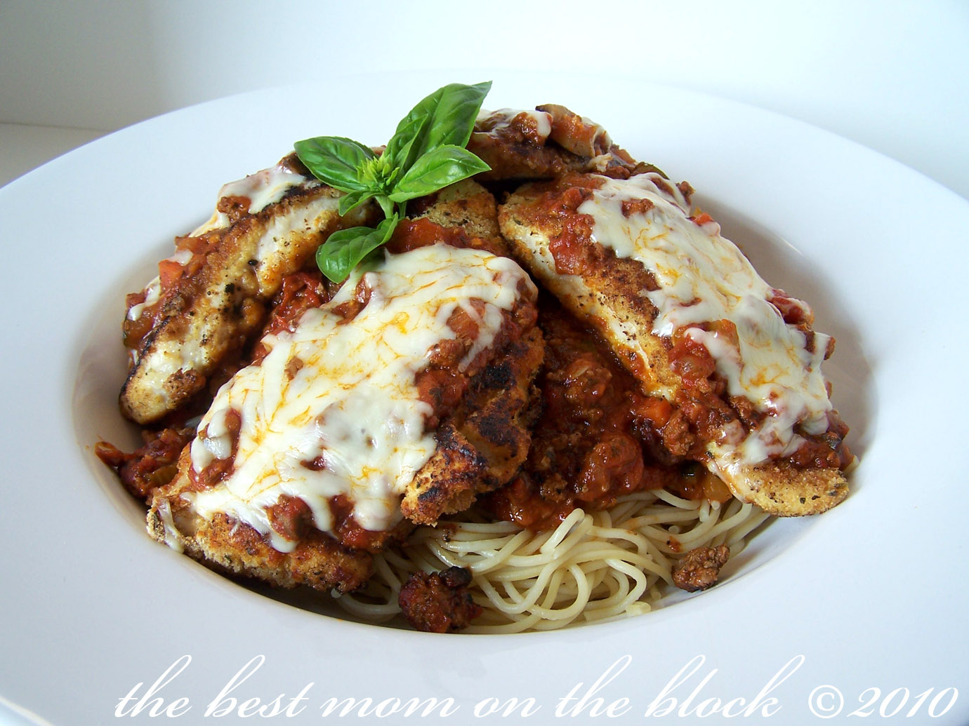 The Best Mom on the Block: Amanda's Chicken Parmesan