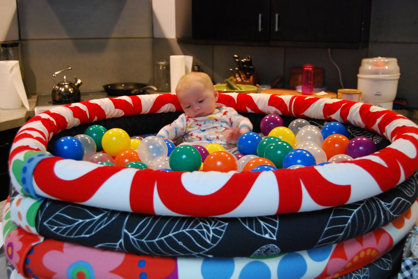 Philadelphia Mama: Henry's Ball Pit