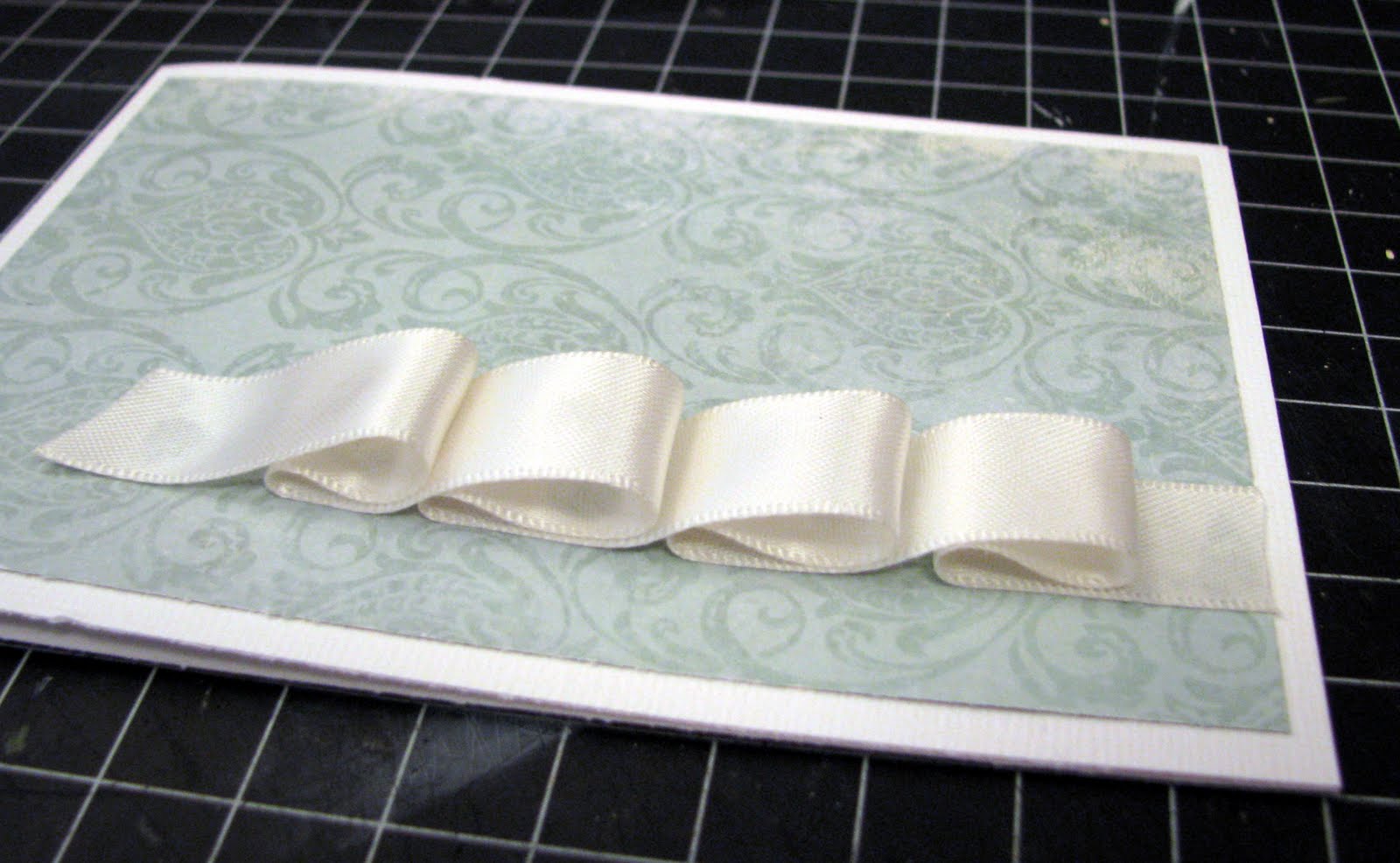 Delite Designs Techniques: Accordion Ribbon