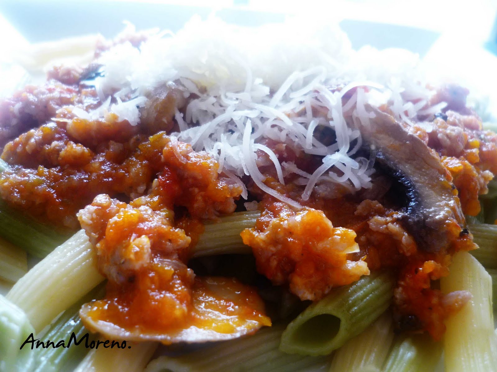 Buenas Migas. Blog de cocina de Anna Moreno.: MACARRONS AMB SALSA ...