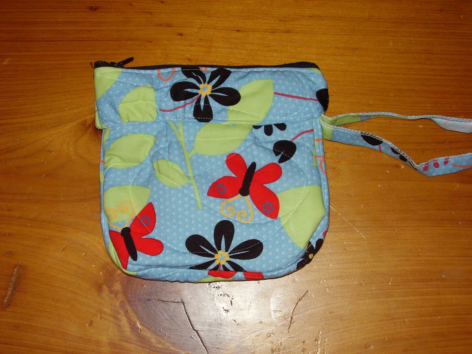 Sewing and Growing: Gifts to Make: Zip Bags for Everyone