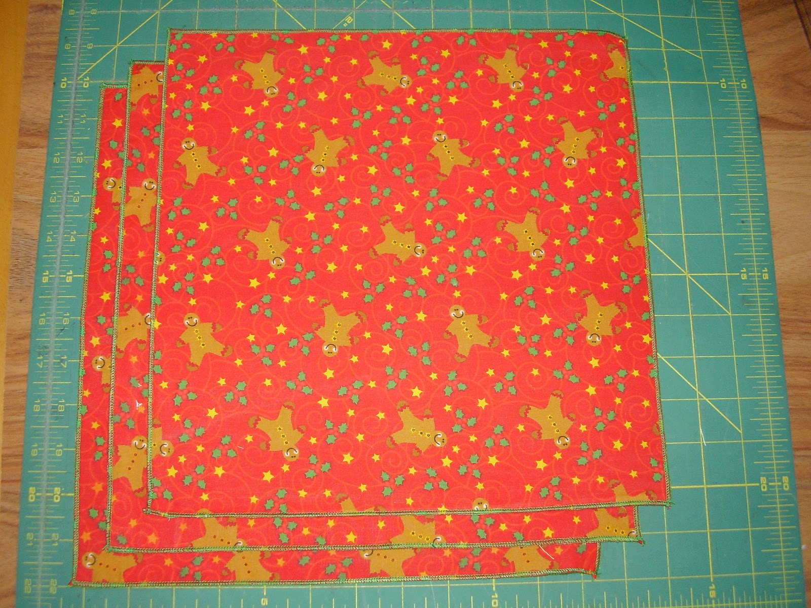 Sewing and Growing: Napkins are a Quick and Easy Gift to Make and Sew ...