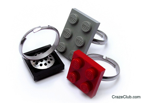 Enjoy: Interesting Lego Jewelry