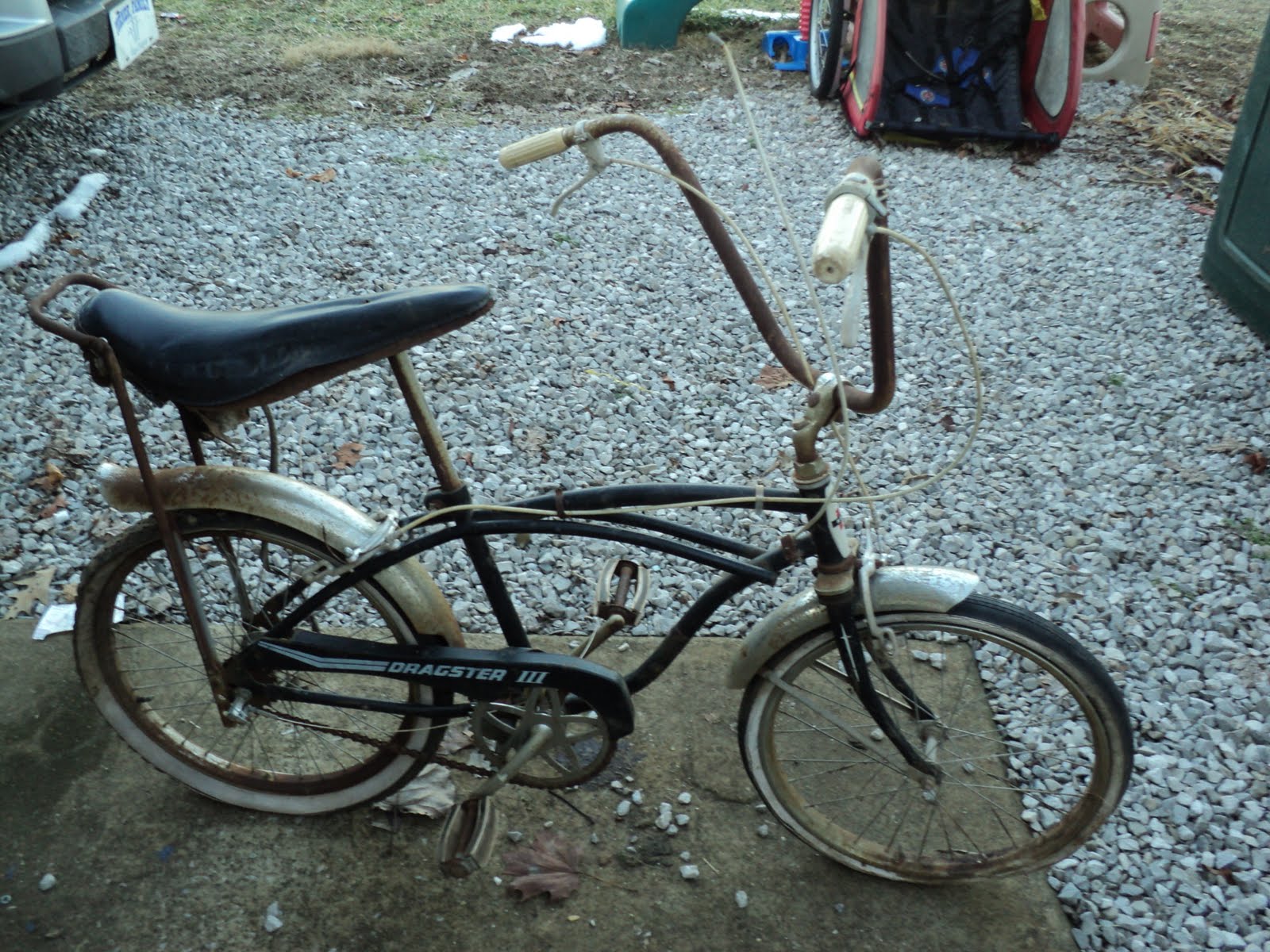 jot bicycles: 1966 Huffy Dragster III 3speed ****SOLD???***