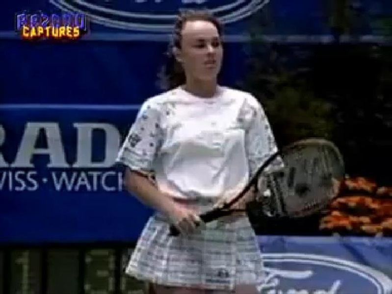 Celebs Exposure Martina Hingis Nipple Getting Curveness