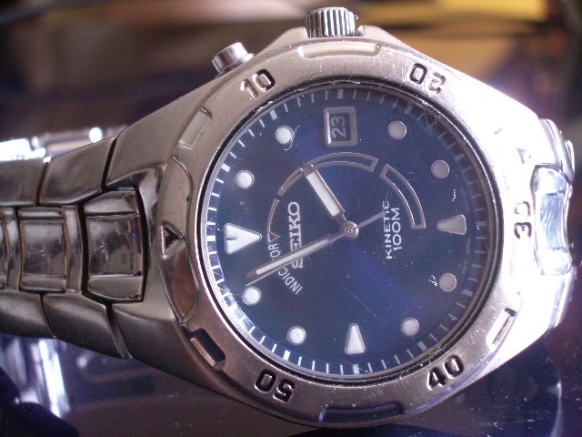 jam & watch: Seiko Kinetic 100m - blue dial (sold)