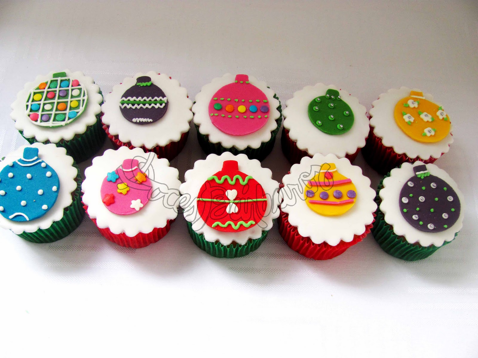Doces Bárbaros: Novos cupcakes de Natal
