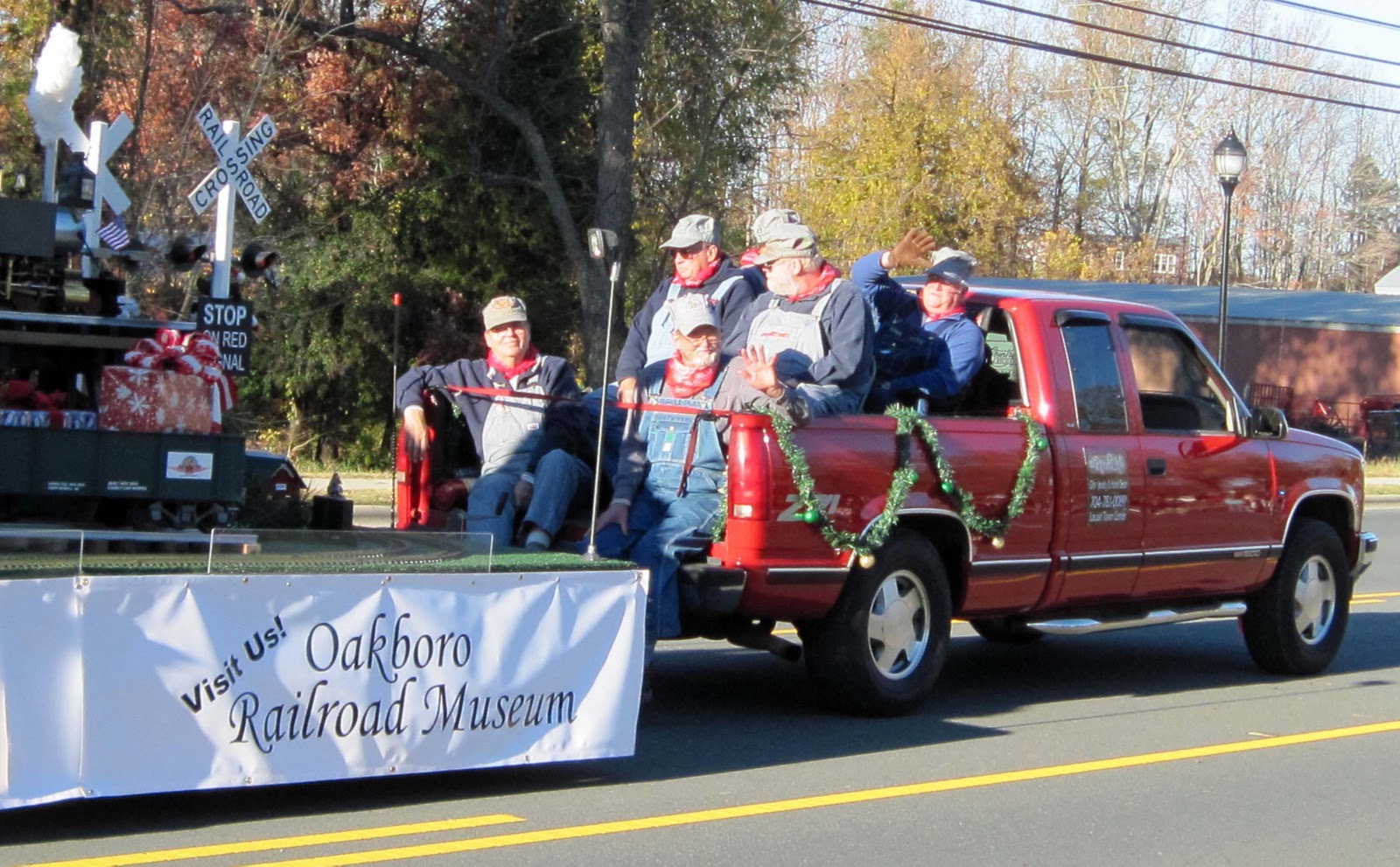 Me, Me & Me: Oakboro, NC Parade on 12-2-10 Come Join the FUN!