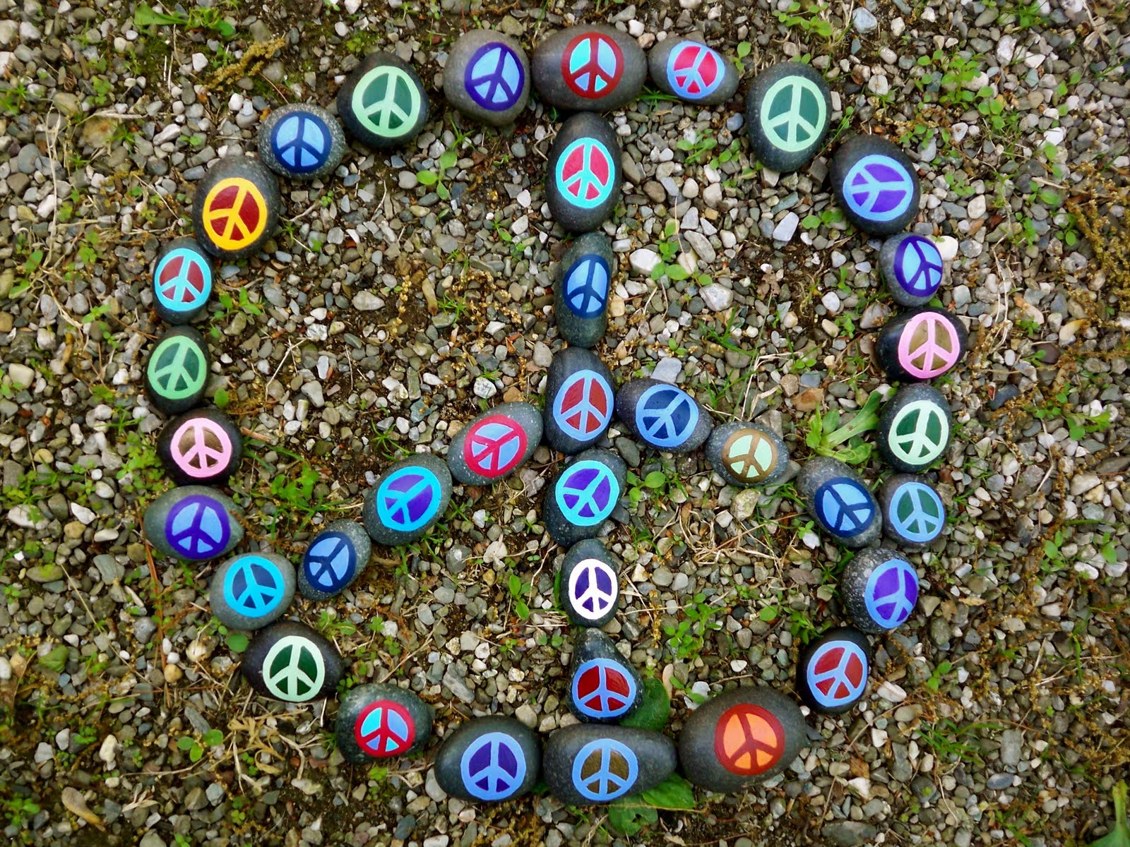 pebbles and stones - Peace on Pinterest | Peace Signs, Hand Painted ...