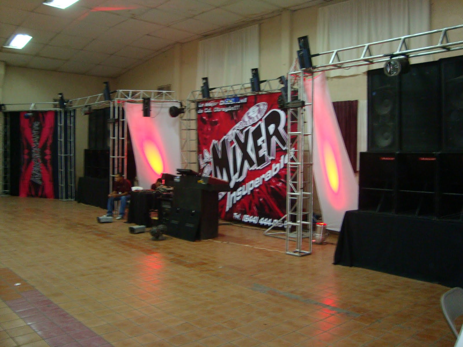 .LA MIXER.... no es una moda...Es un Estilo de vida: mayo 2010