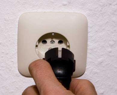 Strom und Technik News: Strom geht online - Internet aus der Steckdose