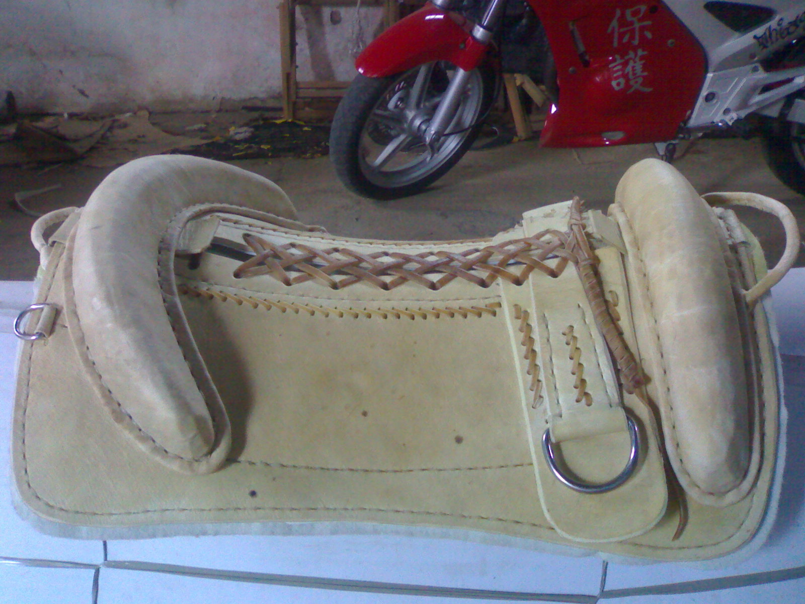 Artesanato Xucro: Bastos feitos à mão