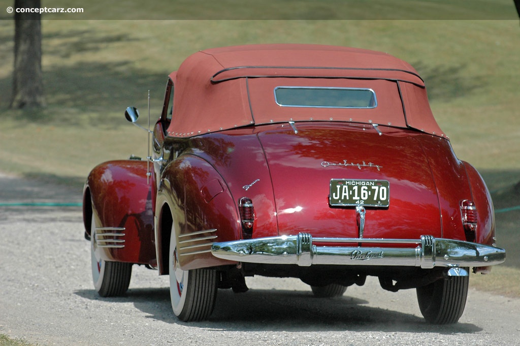 1942 Packard Super-8 One-Eighty