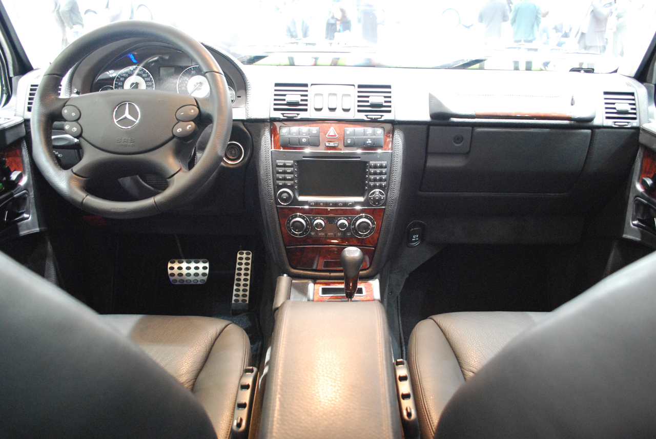 Geneva Motor Show 2009: Brabus G V12 S Biturbo is our kind of birthday cake