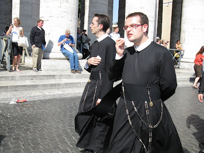 ORBIS CATHOLICVS: From the Vatican: the Redemptorist habit...