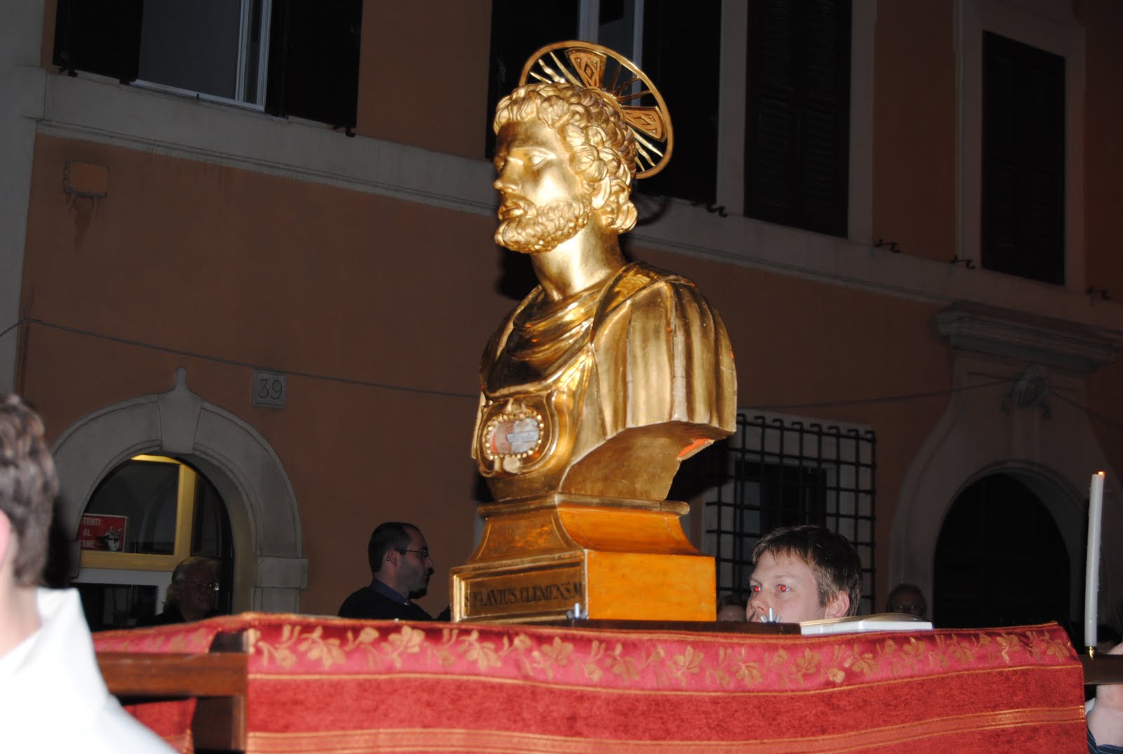 Orbis Catholicus Secundus: Annual Rome Procession of the Relics of Pope ...