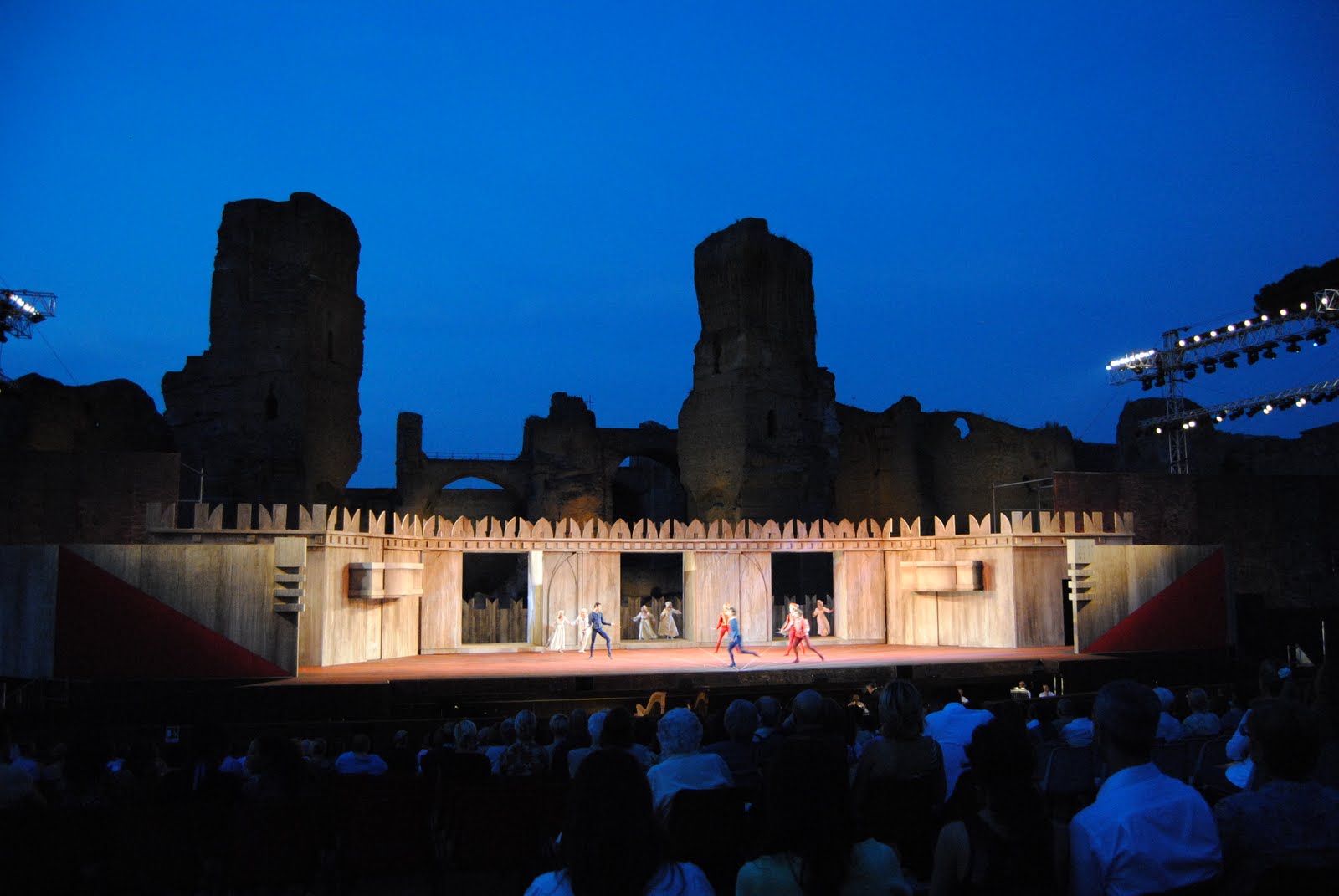 Orbis Catholicus Secundus: Summertime in Rome: Outdoor Ballet and Opera
