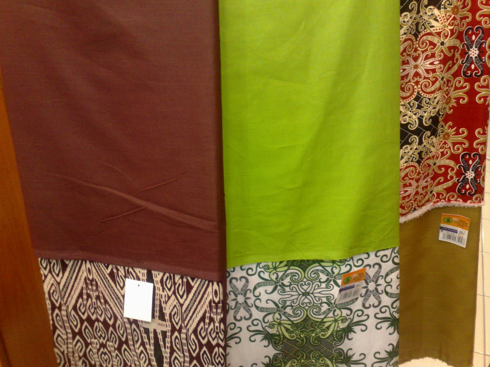 Salam Borneo: Jom Bisnes Kain Batik Sarong Sarawak