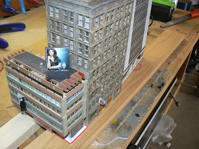 quinntopia - An N Scale blog: Buildings and Building The City