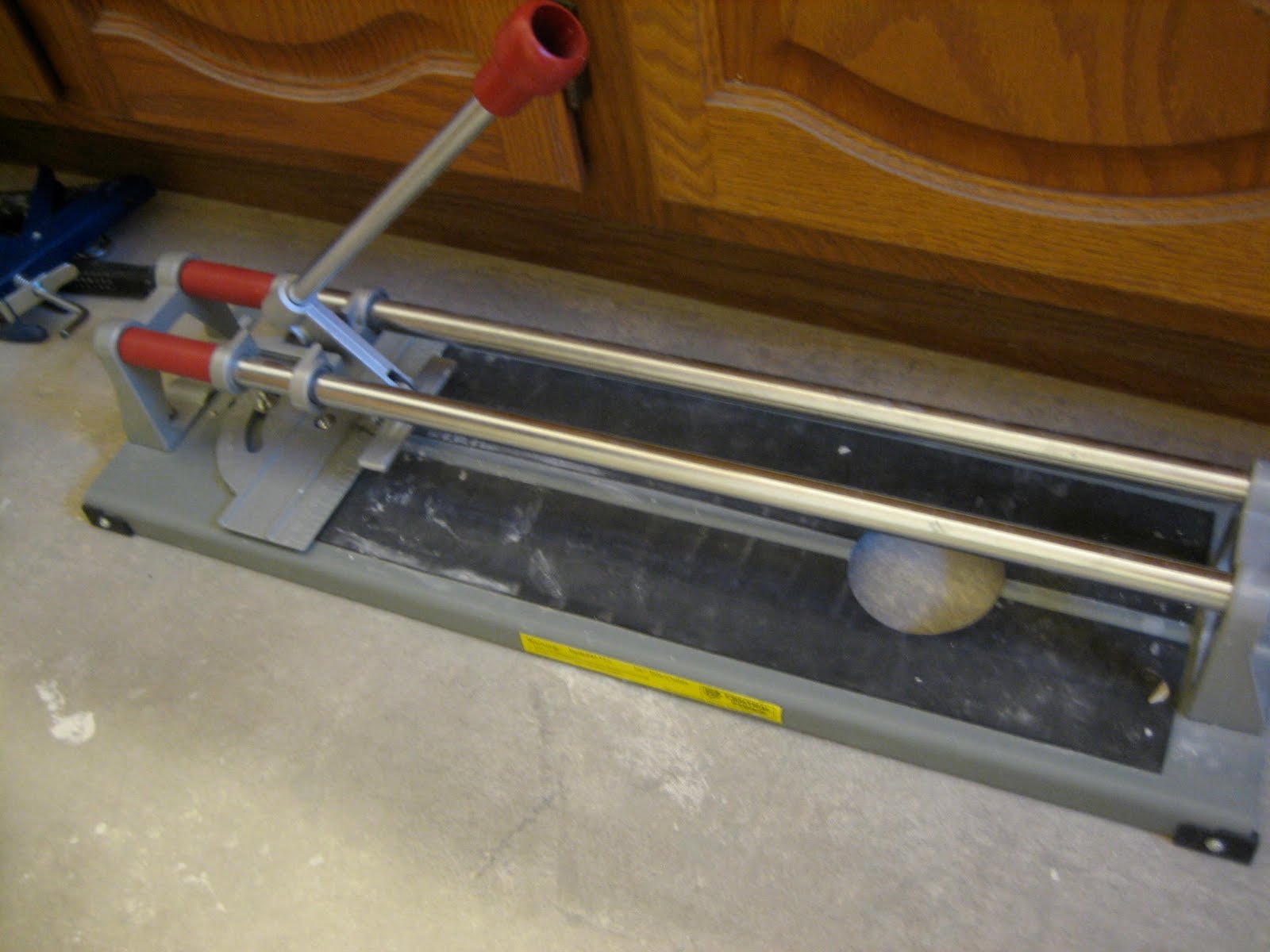 Subtle Tee: It's tile time!