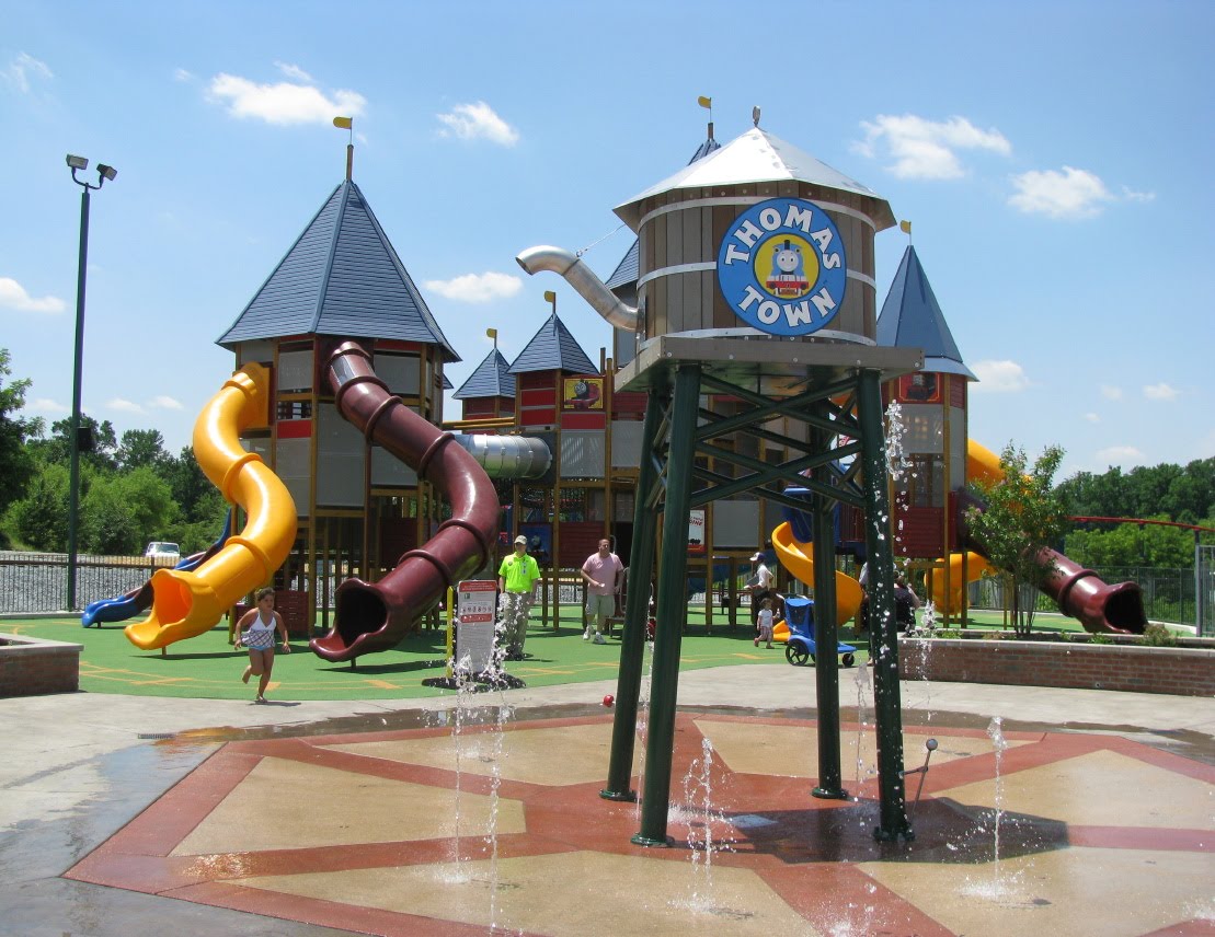 NewsPlusNotes: Introducing Thomas Town at Six Flags America!