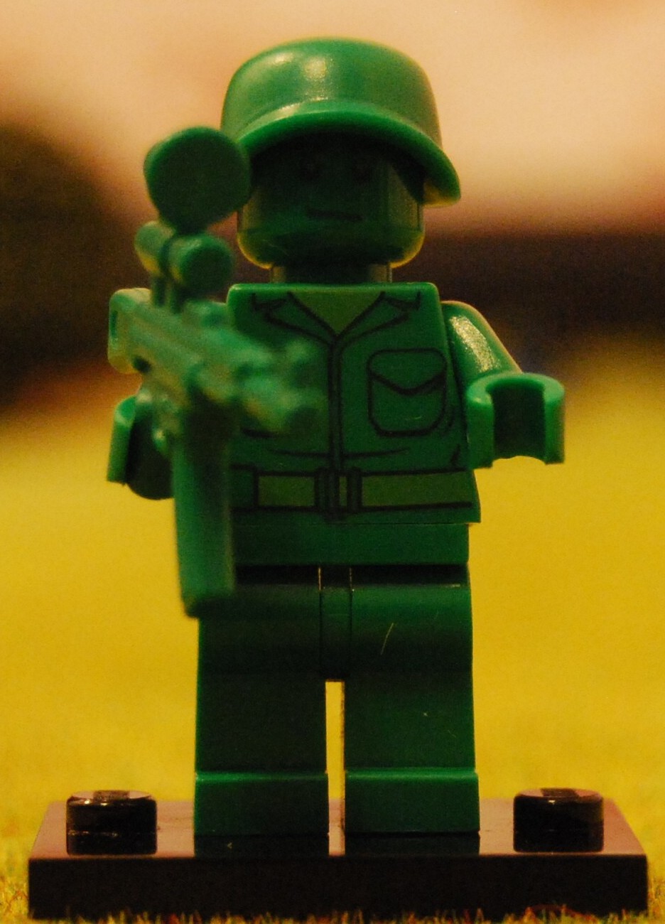lego hole: Lego Men