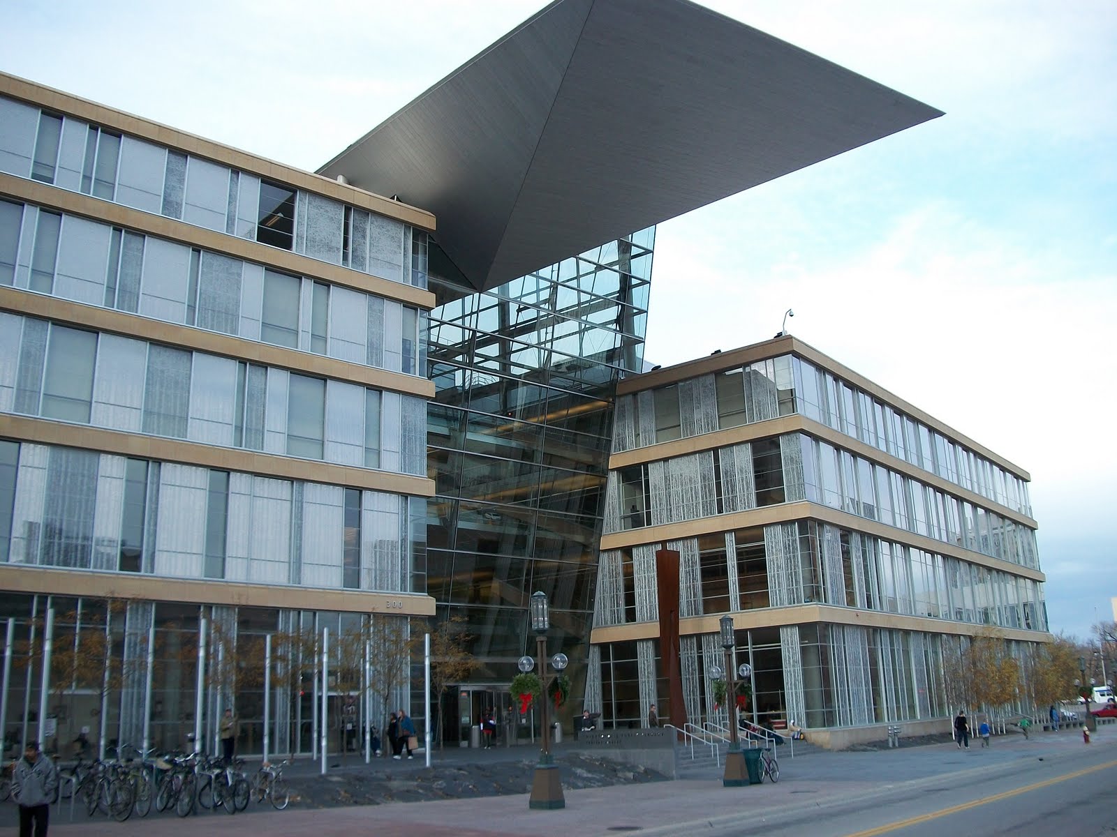 Paint the Town(s): Cargill Hall at the Minneapolis Public Library