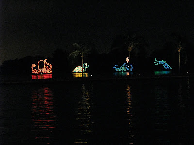 Disney World's Longest Running Parade - The Electrical Water Pageant ...