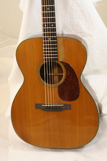 Hot Musical Instruments: Buy 1957 Martin 000-18 Guitar