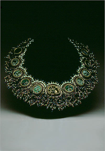 Secret Life of Jewelry - A Universe of Handcrafted Art to Wear: Laura ...