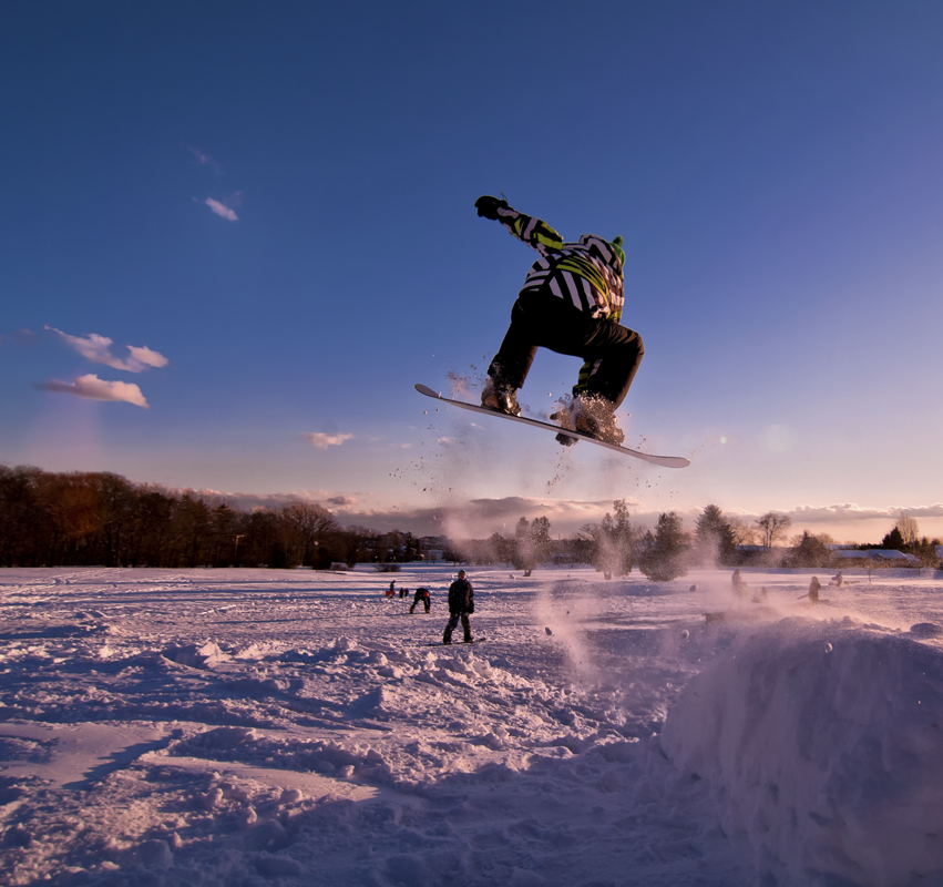 photo quest: Winter Sports in Payson Park