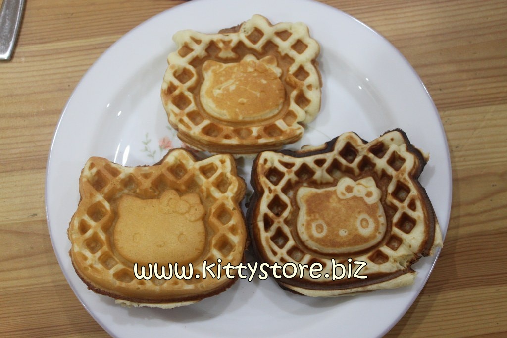 The Kitty Store's Ideas and Recipes Blog: Hello Kitty Waffle