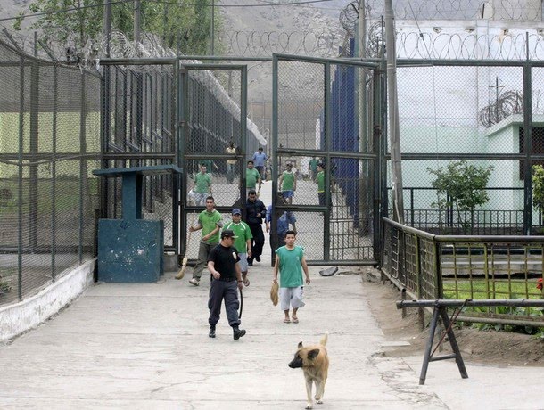 Human Rights Violations in Perú: Lurigancho Prison