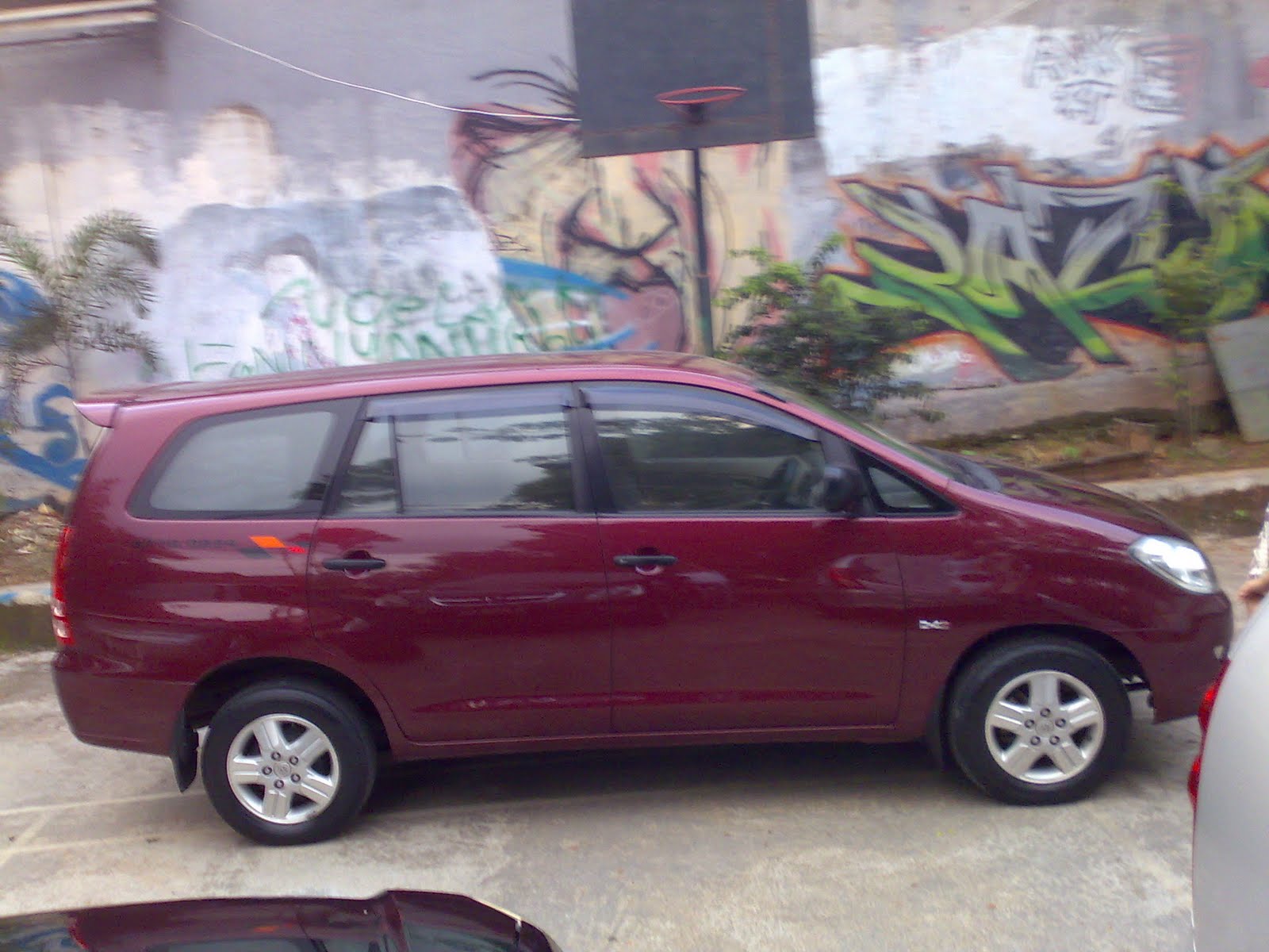 Jual toyota kijang innova diesel 2005 tangan pertama - Kafila Travel ...