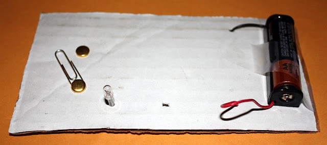 Frugal Frolic: Science Project: Make a circuit