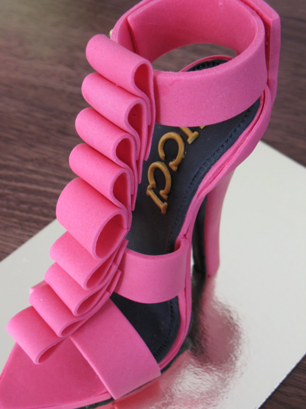 Sandy's Cakes: Jessica's Pink Shoe