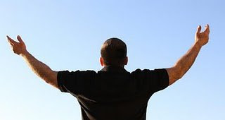 Jovenes Activados Por Cristo: ALZANDO LAS MANOS AL CIELO