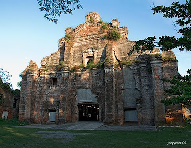 VISITA IGLESIA 2011 OLD CHURCH OF ILOCOS NORTE & PAGUDPUD BEACH