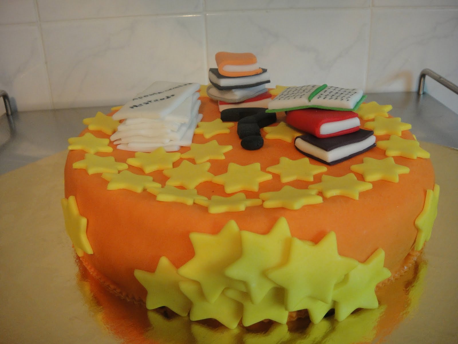 Pink Star Bolos: Para uma Aluna do Mestrado