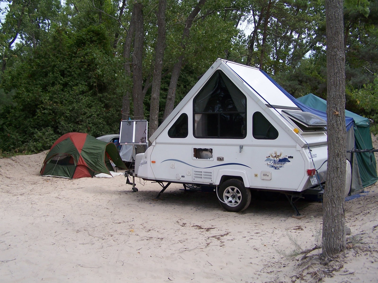 Retrac's Aliner and Camping Adventures: Adding Solar